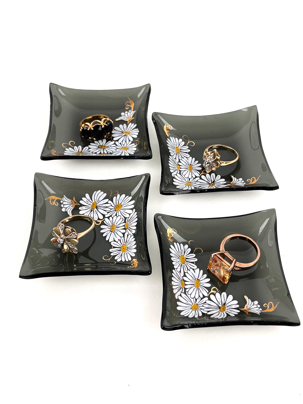 Small Smoked Glass Daisy Dishes - 4pc – Dovetail